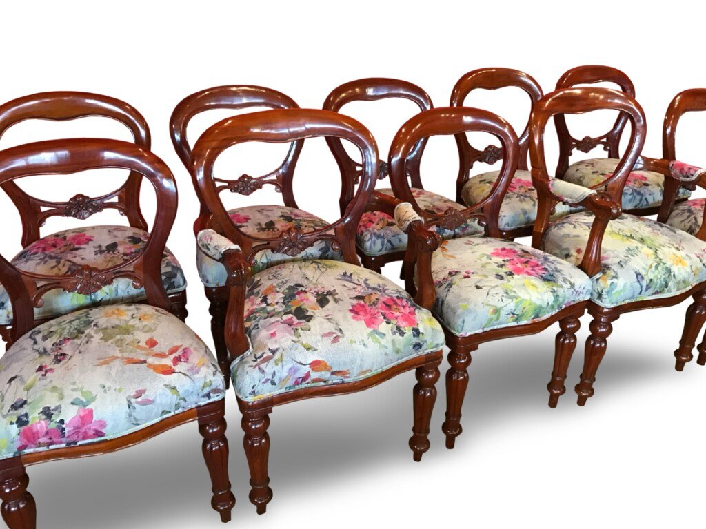 Grand set Victorian style Balloon back dining chairs - Elite Designs ...